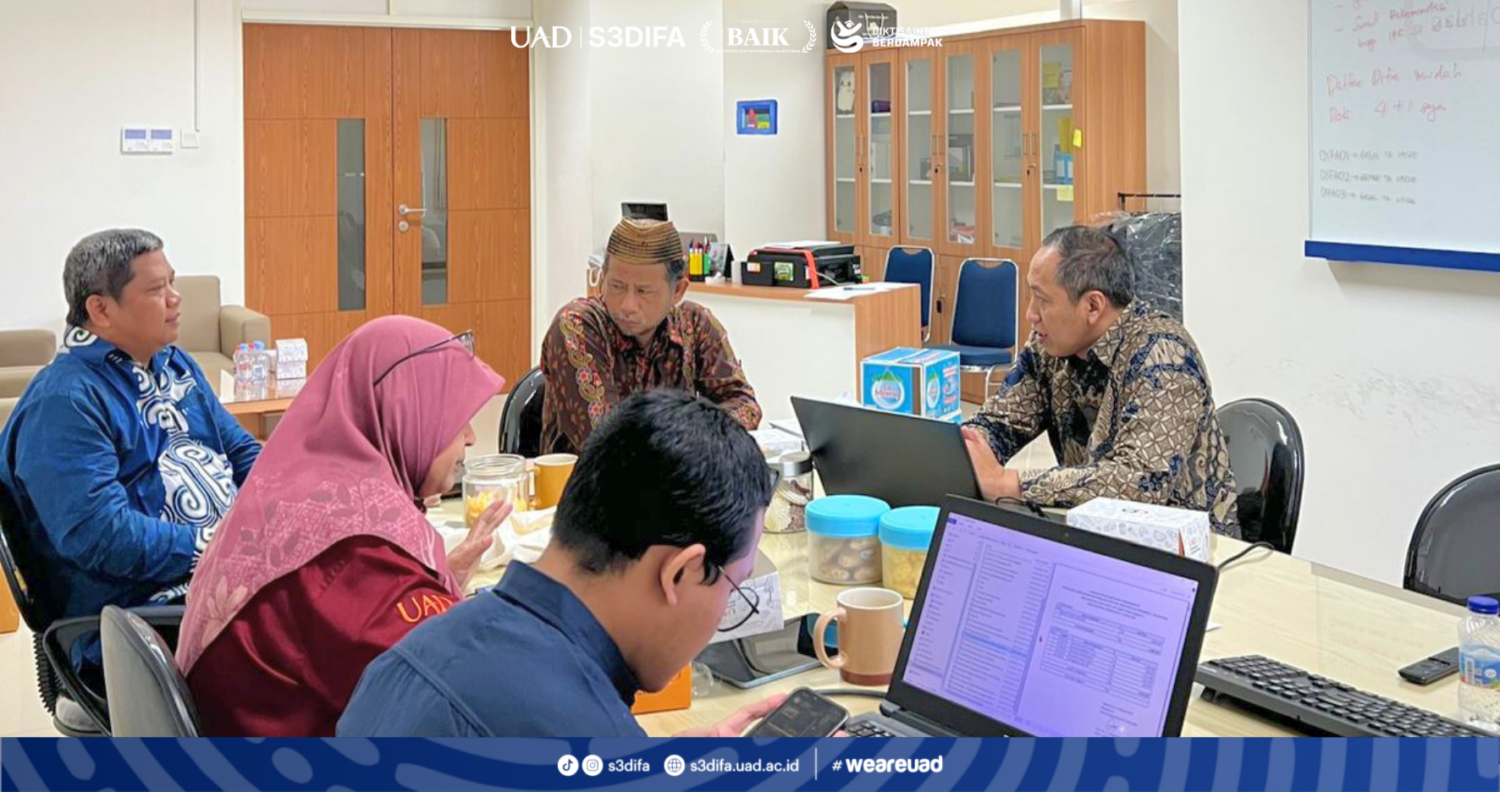 RAPAT EVALUASI S3DIFA BERSAMA DEKANAT - Program Studi Informatika Program Doktor (S3DIFA)