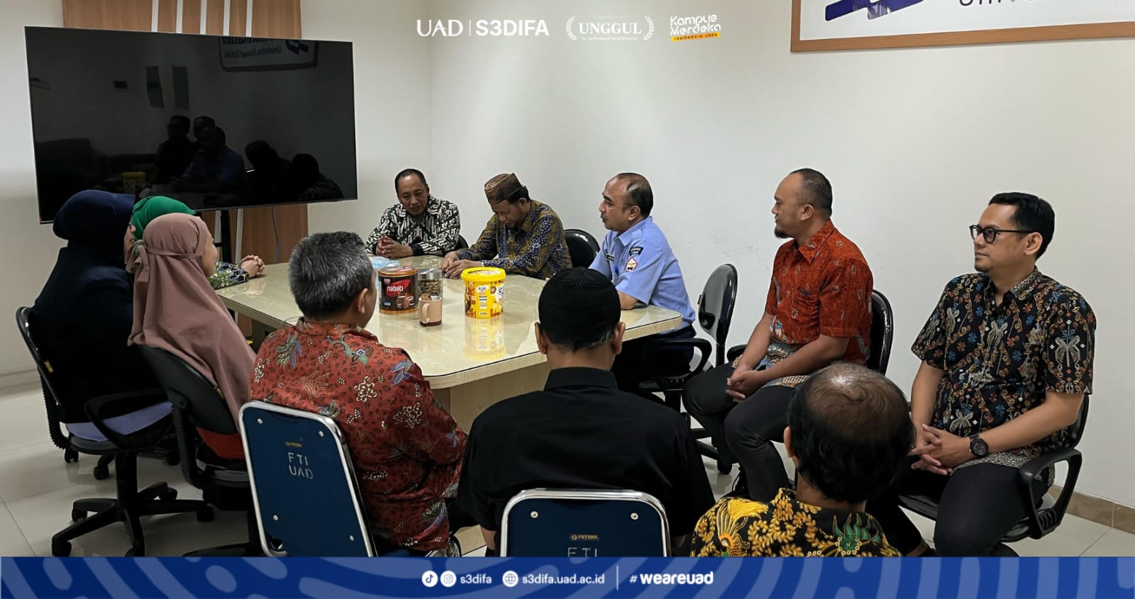 SYAWALAN MAHASISWA DAN DOSEN S3 INFORMATIKA - Program Studi Informatika ...