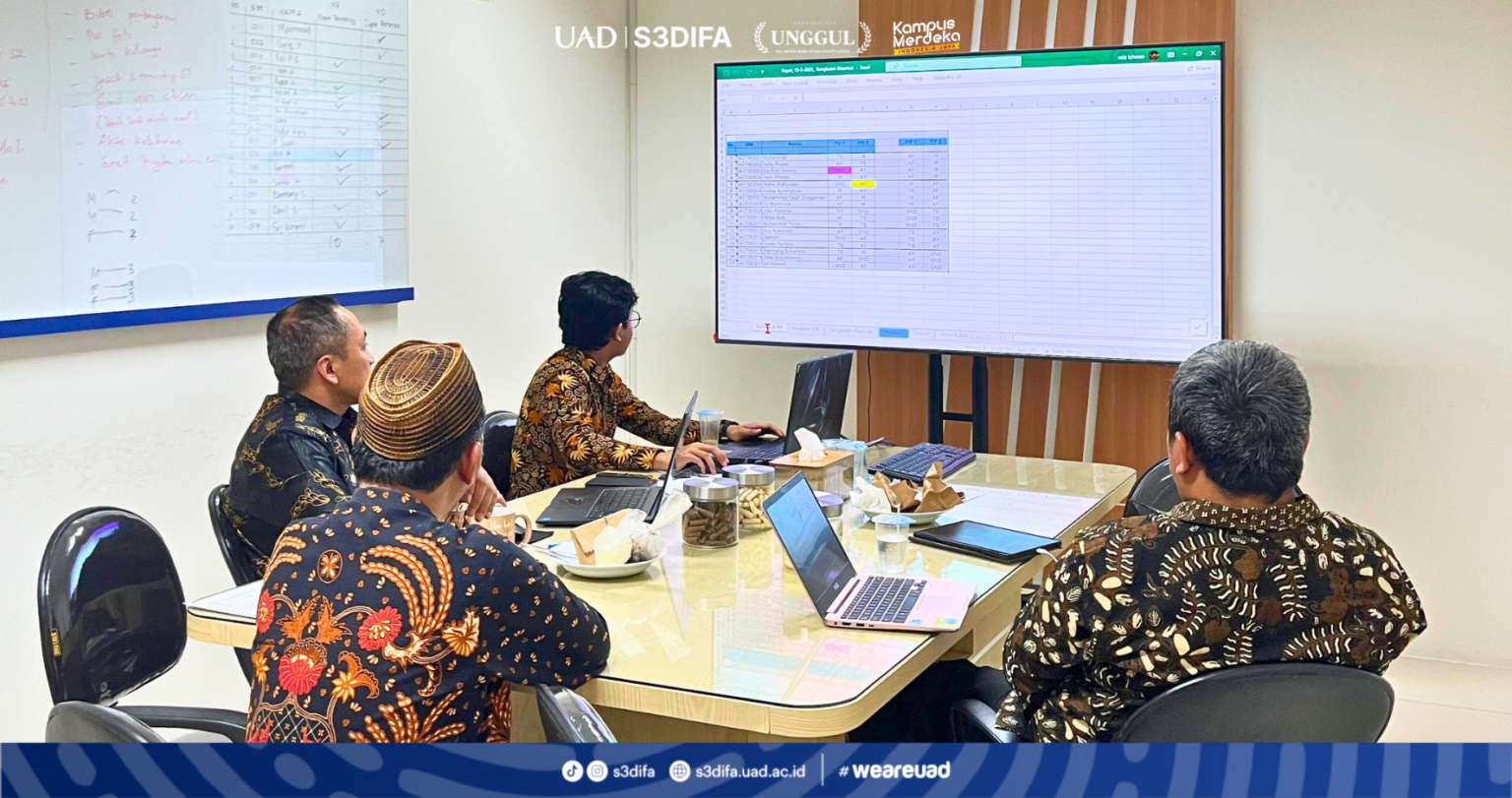 WORKSHOP PENILAIAN RANGKAIAN DISERTASI UNTUK MENINGKATKAN KUALITAS EVALUASI AKADEMIK PROGRAM ...